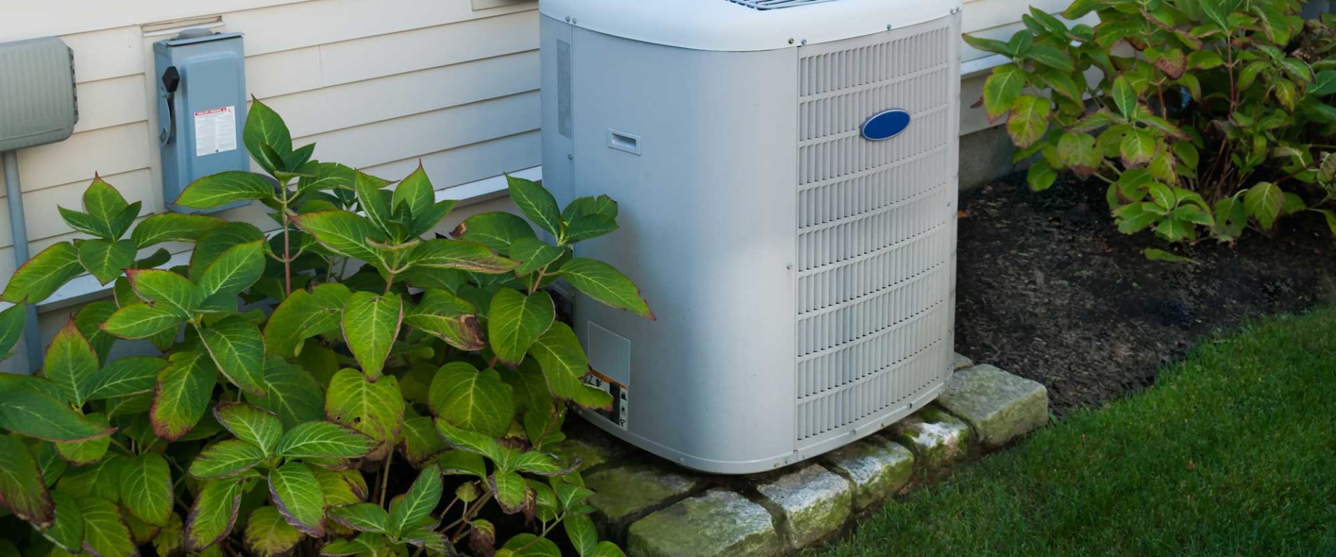 When is the Right Time to Replace or Repair Your Air Conditioner?